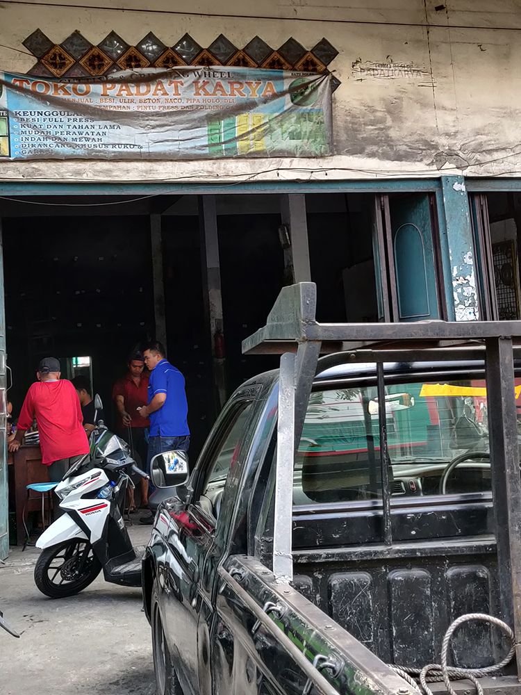 Toko Besi Padat Karya – Menjual Besi Beton, Hollow, Siku, UNP Dan ...